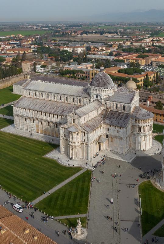 Pisa City Tour: beyond the Leaning Tower